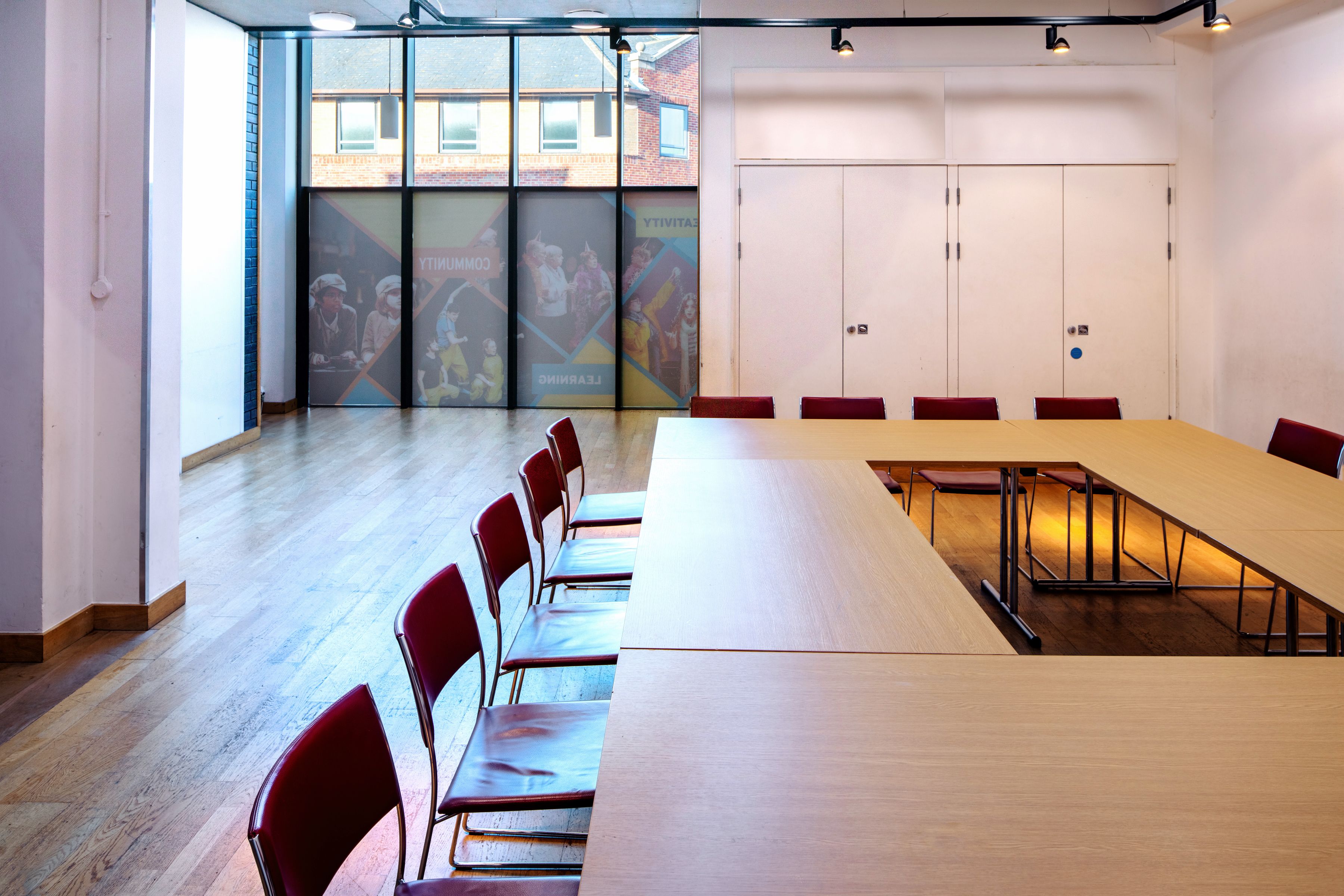 Inter@ct Suite | HullTruckTheatre